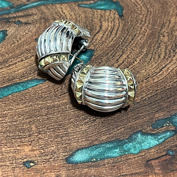 LAGOS | Jewelry | Lagos Caviar Sterling Silver 8k 75 Gold 27mm Fluted ...